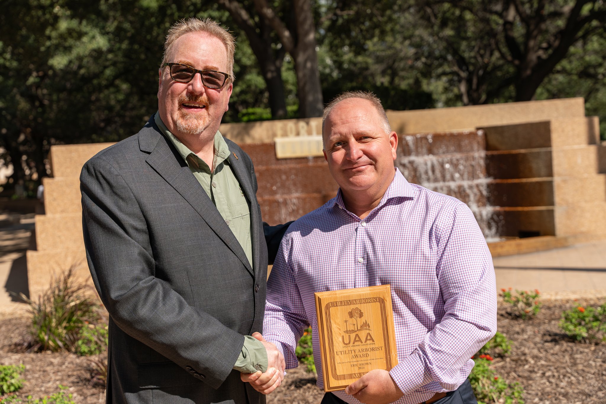 Eric Brown: un leader nell'arboricoltura di pubblica utilità - Utility Arborist Association